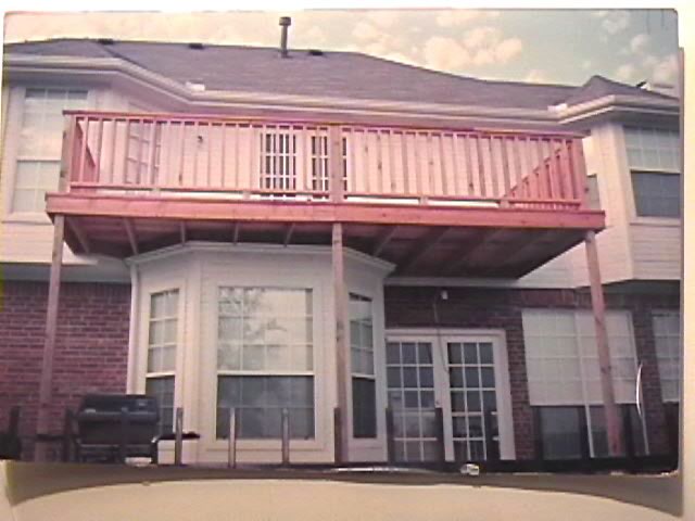 Deck Use: Balcony - Dallas Deck Craft